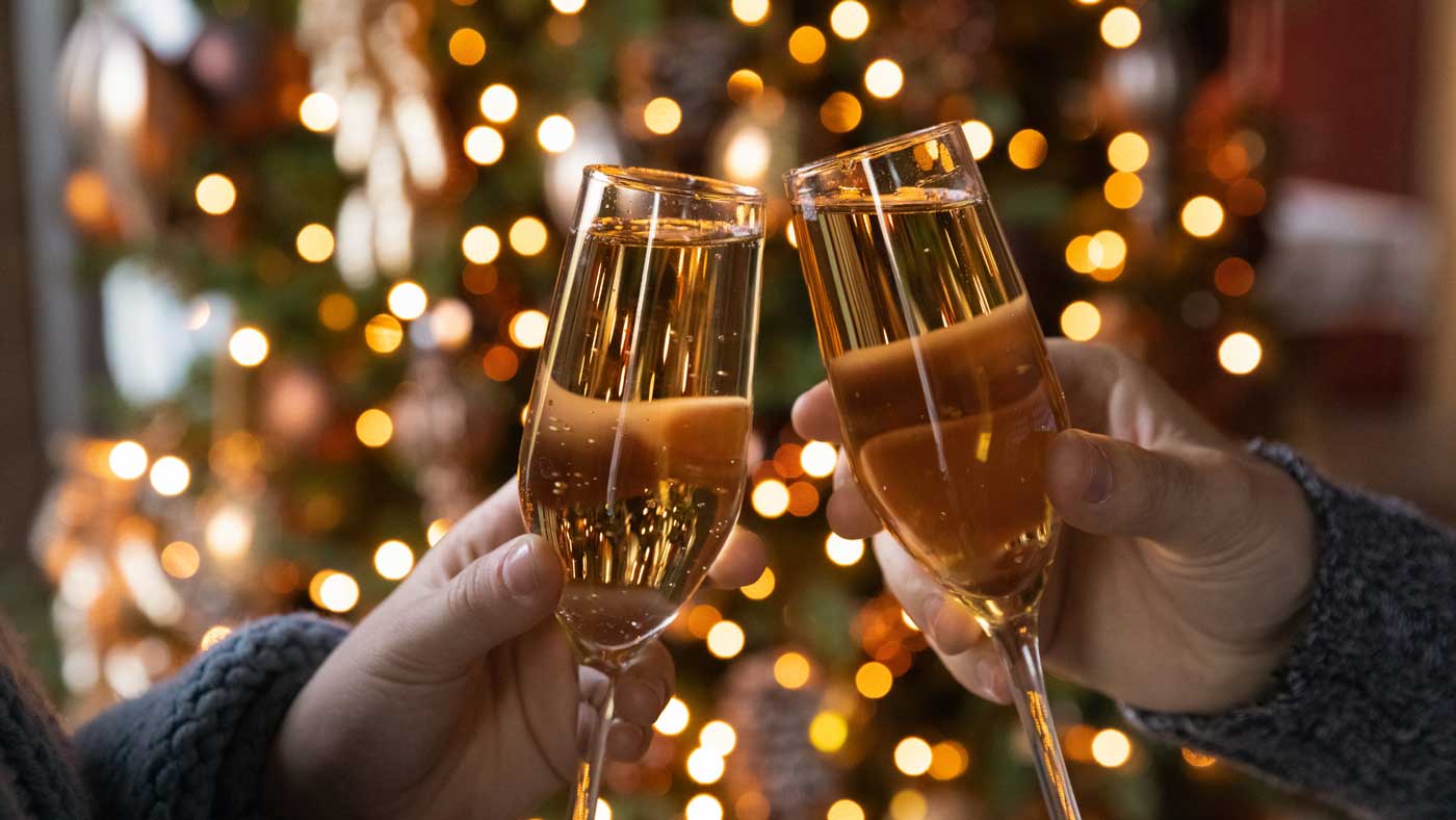 New Year food traditions around the world - BlogsAuthor